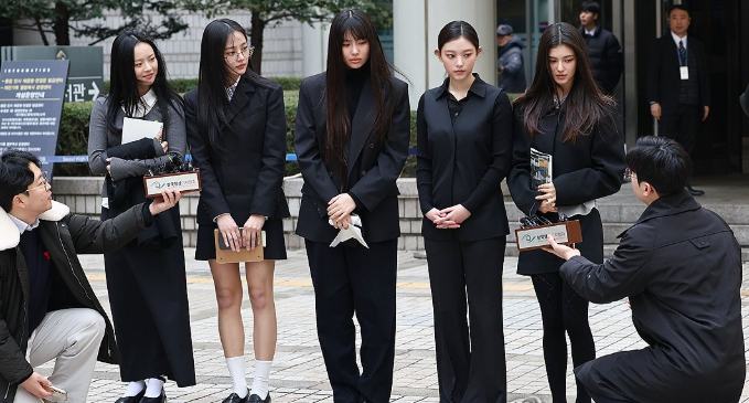 뉴진스 독자 활동을 선언했지만 법원은 “어도어 소속이 맞다”
