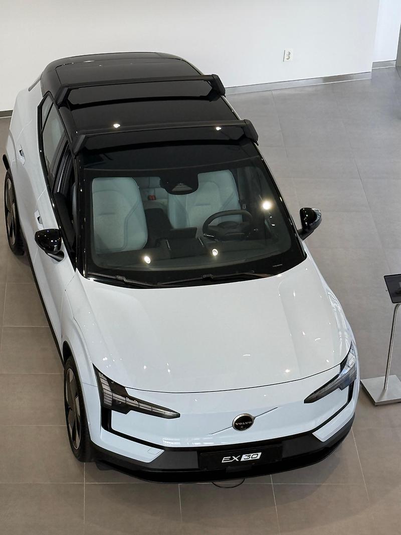 [VOLVO] EX30 시승 예약은 강남 대치 전시장에서! 방문 후기
