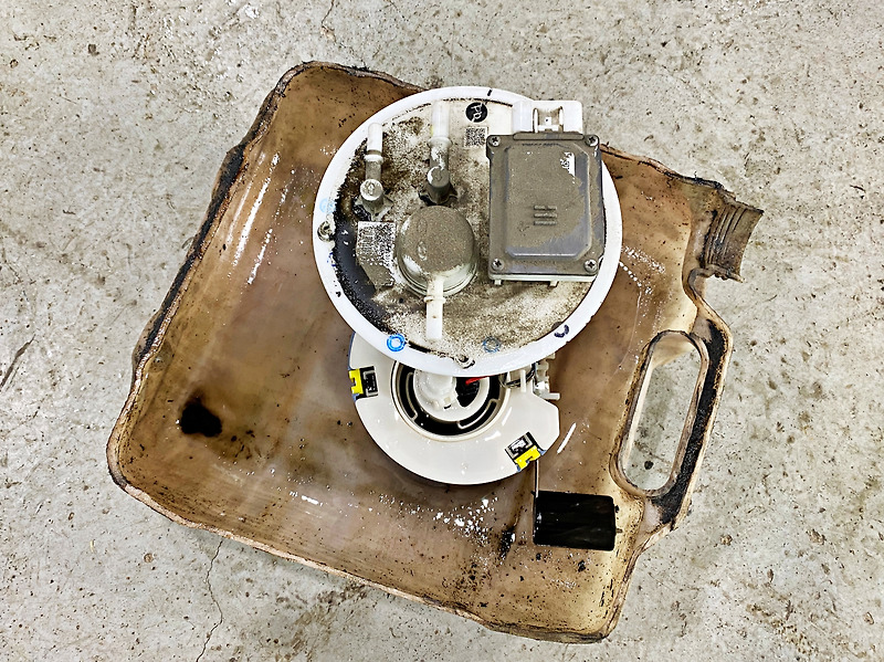 티스도리닷컴 :: 더 뉴 아반떼 디젤 저압펌프(연료펌프) 교체