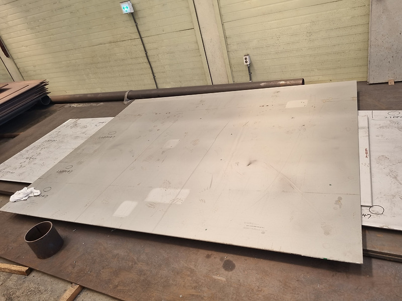 SUS PLATE 소재 검사, PMI