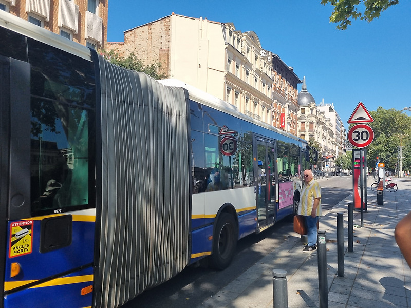 툴루즈공항에서 툴루즈기차역 간 후기 (공항 셔틀버스)