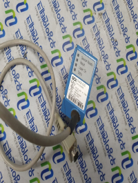 SICK BARCODE SCANNER SENSOR / CLV420-1010