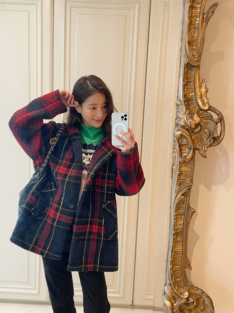 기은세, ‘겨울 체크 패턴’ 스타일링