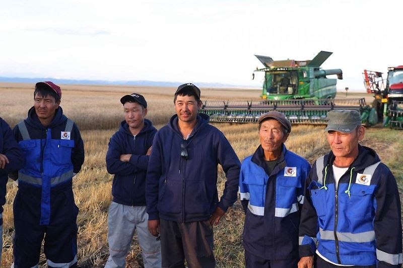 SELENGE, Selenge Crops LLC는 1차 종자 육종 센터와 탈곡장을 건설할 예정입니다.