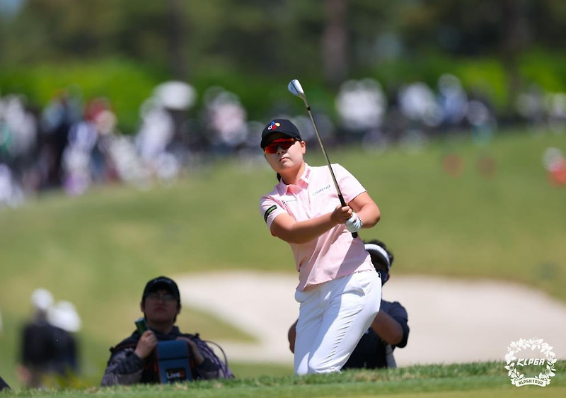[ 25년 KLPGA 6차 ] 홍정민, KLPGA 챔피언십 '한 타 차' 우승…메이저 첫 승 감격