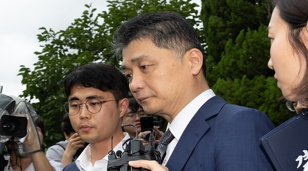 Kakao founder Kim Beom-soo arrested on charges of manipulating SM ...