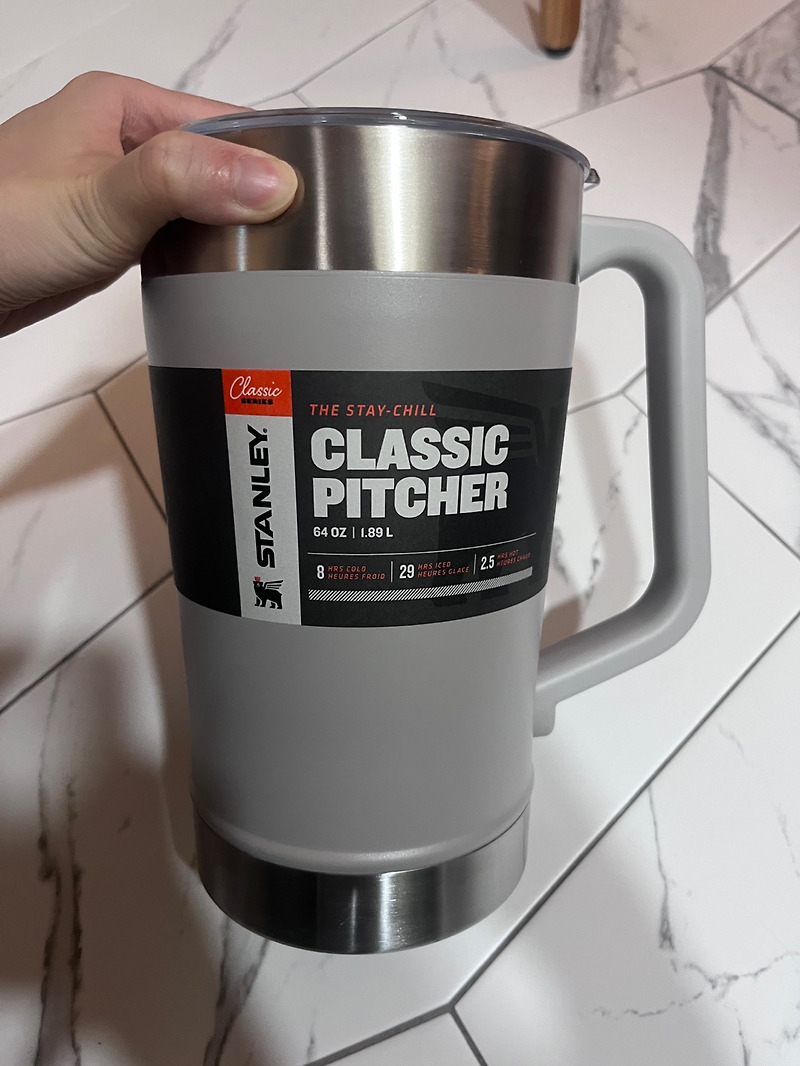 스탠리 스테이칠 클래식 비어 피처 1.89 리터 애쉬 (Stanley Stay-Chill Classic Pitcher 64 OZ ...