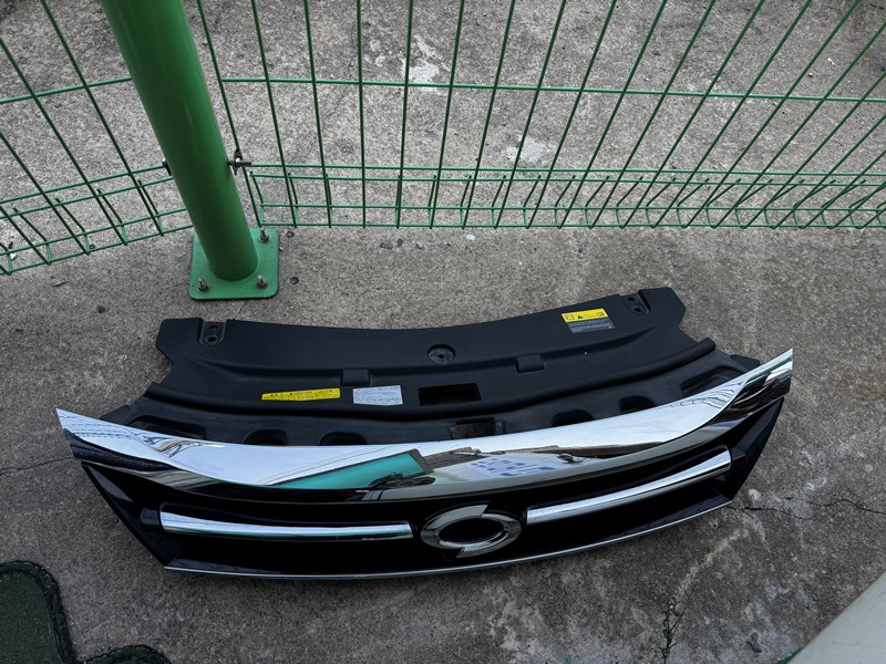 sm5L43라구나 (10~15년) 중고 라디에이터 그릴 (전면그릴) // 자동차중고부품 대한모터스