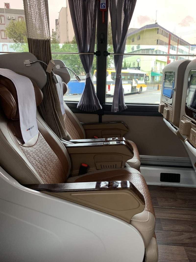 프리미엄버스 탑승기: 여행 가는 길, 편안하게