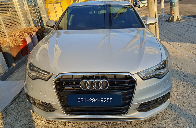 아우디 A6 MMI 블랙아웃 증상으로 수리