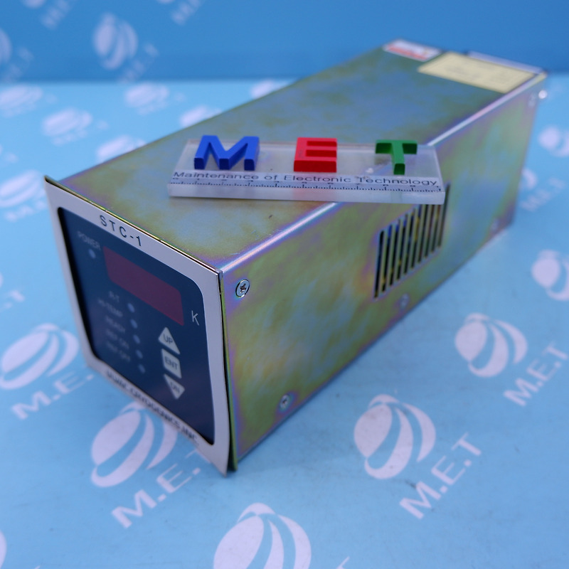 STC-1(NO CABLE) [ETC CONTROLLER] ULVAC CRYOGENICS SUPER TRAP TEMPERATURE CONTROLLER STC 1(NO ...