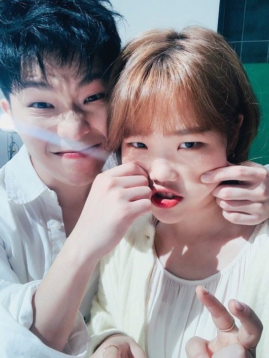 AmateurBlog :: Why didn't you shiver on stage during Akdong Musician's ...