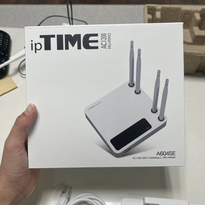 [내돈내산 후기] ipTIME 유무선 공유기, A604SE