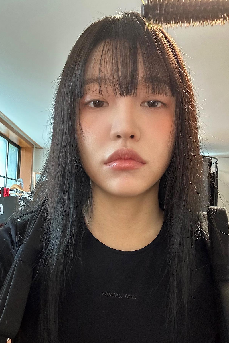 레드벨벳 컴백기념 예리 인스타그램 사진 2311