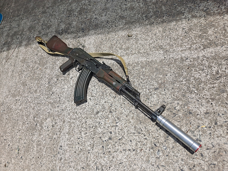 도쿄 마루이 AKM GBBR 도색.02