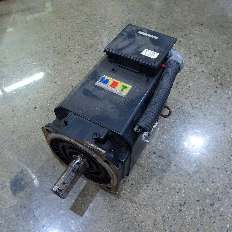A06B-0856-B190 A12 [MOTOR] FANUC AC SERVO MOTOR A06B 0856 B190 A12 ㈜엠이티 ...