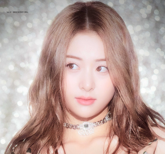 르세라핌 허윤진 프로필 나이 인스타 :: kstarnar