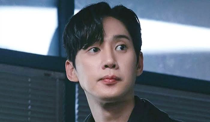 Park Sung Hoon apologizes for sharing explicit parody of 'Squid Game'