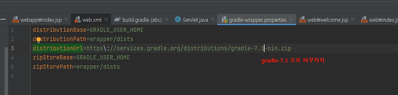 [intelliJ] Your build is currently configured to use Java 18.0.1 and ...