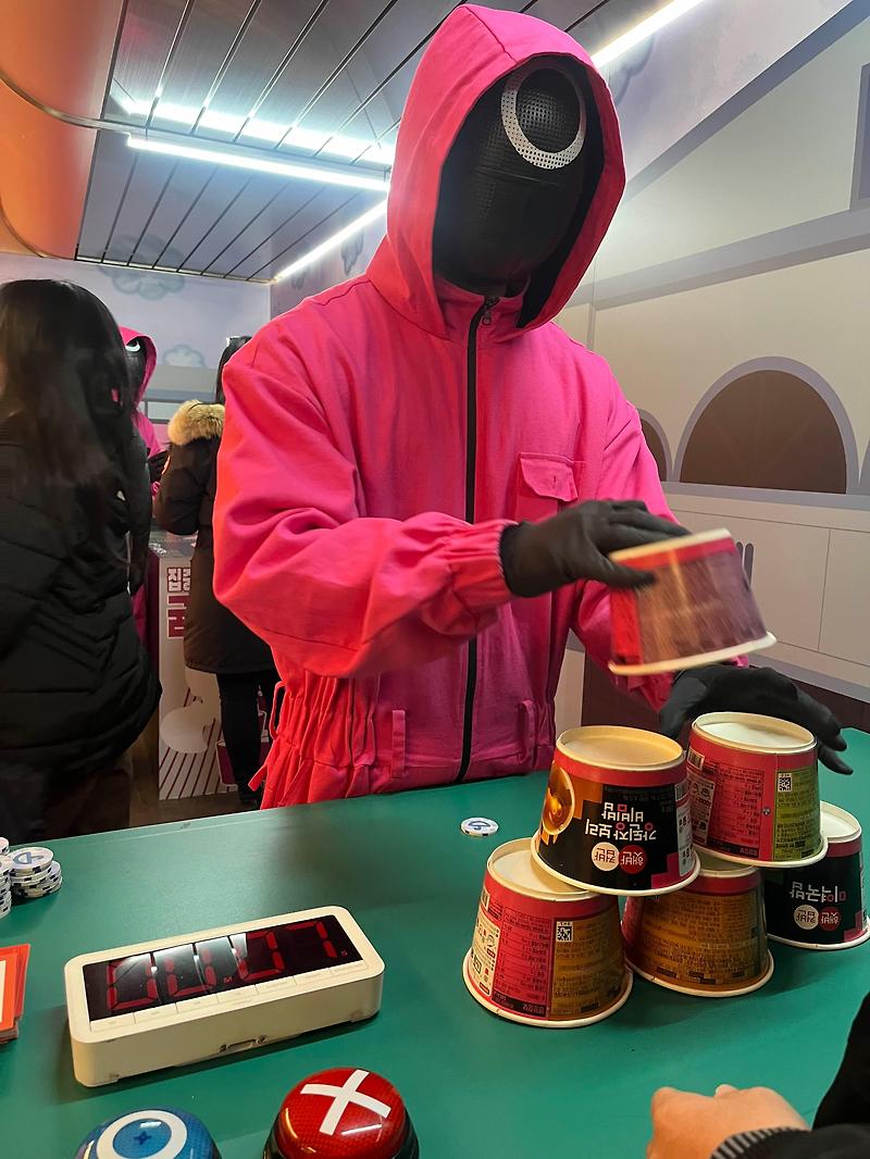 [성수 팝업스토어] 오징어게임2 GS25 도어투 성수 후기(웨이팅, 포토존 등)