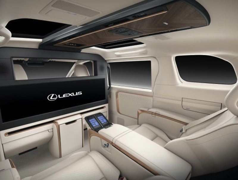 렉서스 LM 500h 특징과 출시 소식(카니발 꼼짝마?)