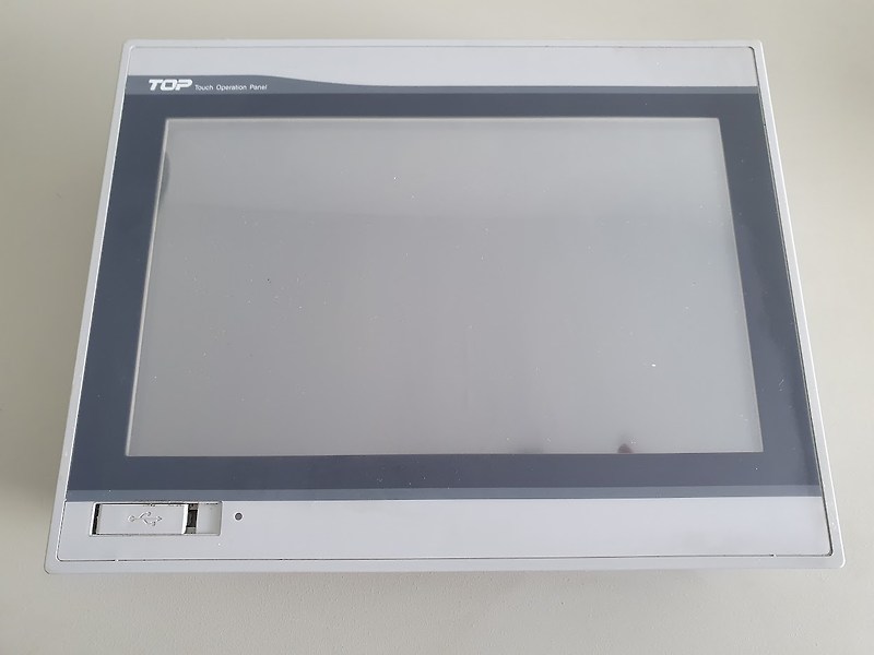 M2I Corporation XTOP10TW-UD-E touch screen
