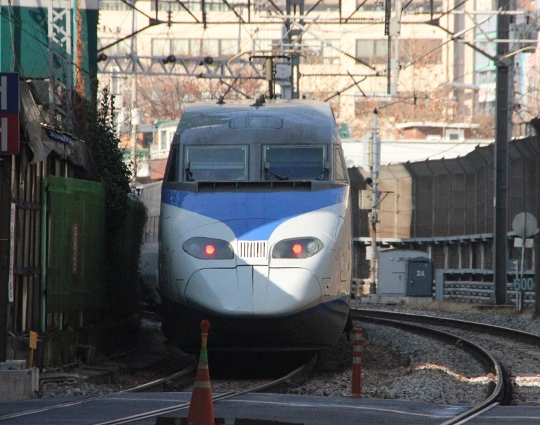 KB Pay 여행에서 KTX결합상품 예약 혜택 중 "최대 10% 할인 + 3% 추가할인" 프로모션 코드는? - KrisKim.Tistory.com