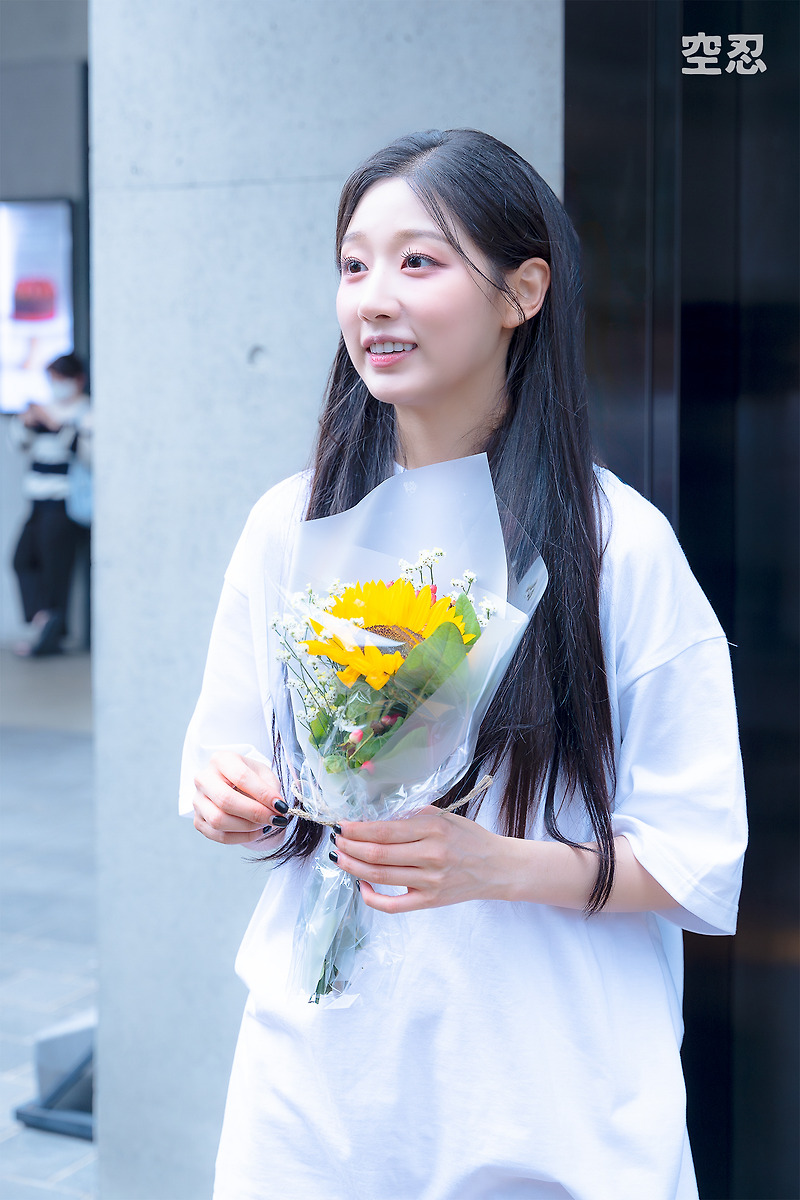 20240706 'CARMILLA' 퇴근길 Lovelyz Jeong Ye-In