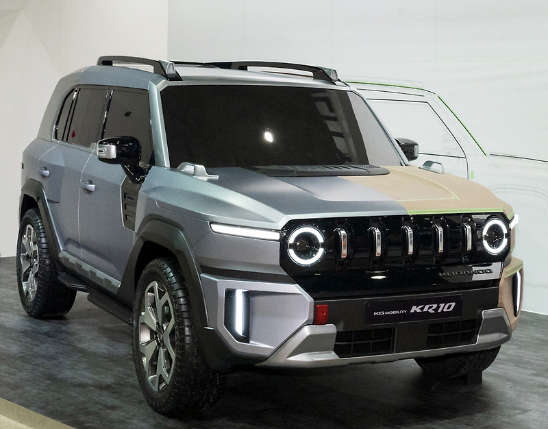 쌍용 KR10 출시일 가격(3D 모델링) - First two layer