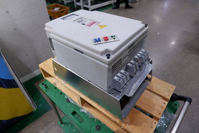 [KEB INVERTER] KEB 22F5G0R-Y000 /산업용자동화장비 수리 / (주)엠이티