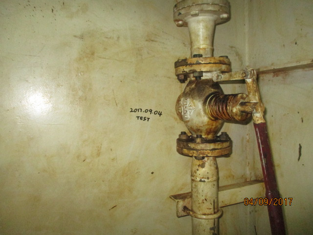 SHIP DECK MAINTENANCE : SELF CLOSING VALVE OF VOID SPACE!