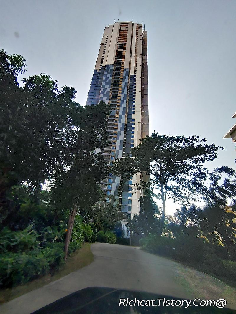 아롬 웡아맛 콘도. 원룸 스케치.