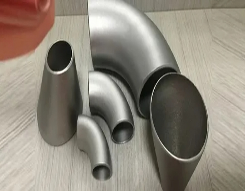 From Lab to Factory: Pipe Fittings That Drive Pharmaceutical Excellence