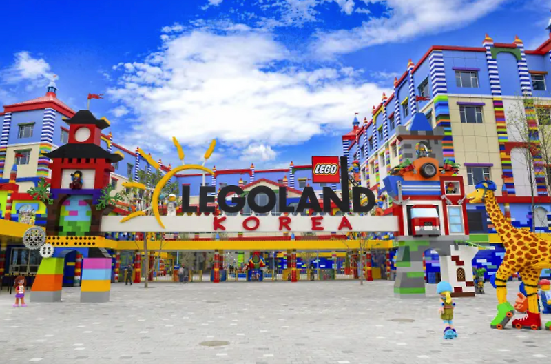 Lego land - "Un parque que te lleva a un mundo de imaginación."