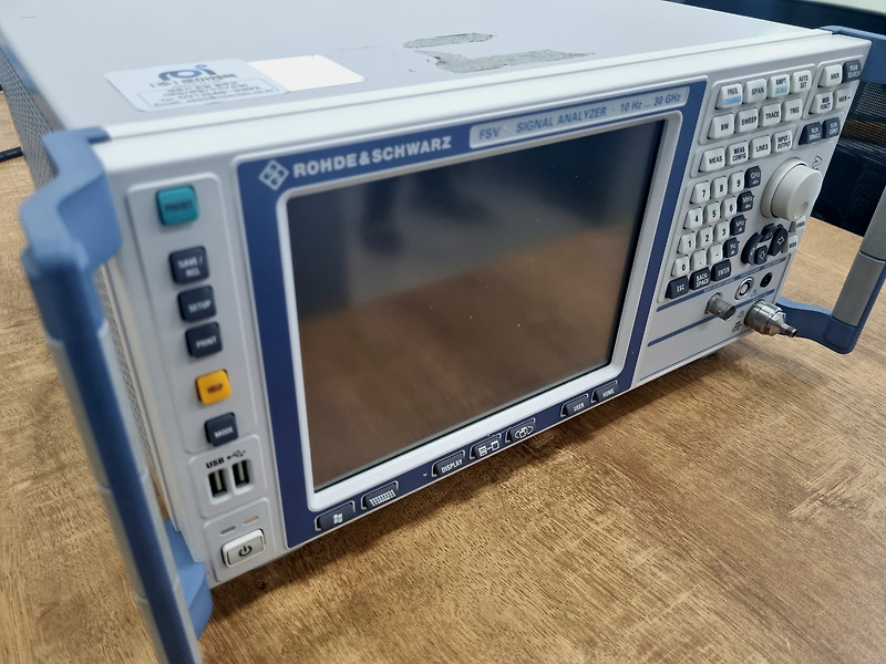 로데슈바르즈 R&S®FSV 신호 및 스펙트럼 분석기 FSV30 ROHDE SCHWARZ / 중고 매각 렌탈