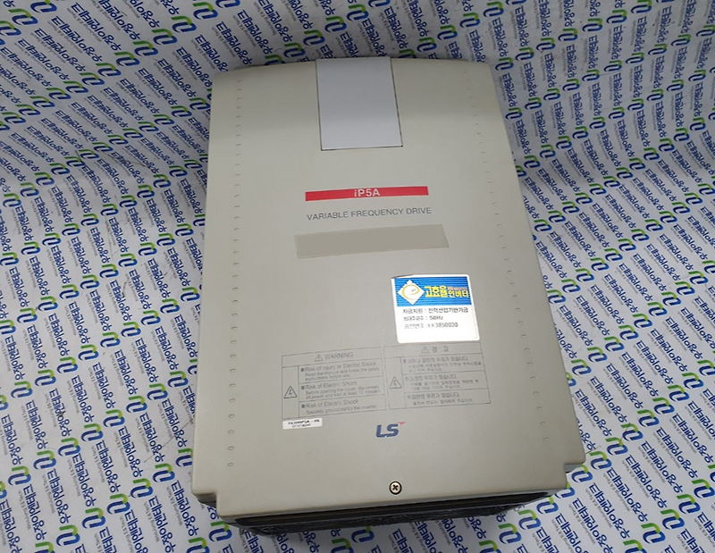 LS INVERTER / SV300iP5A-4NO