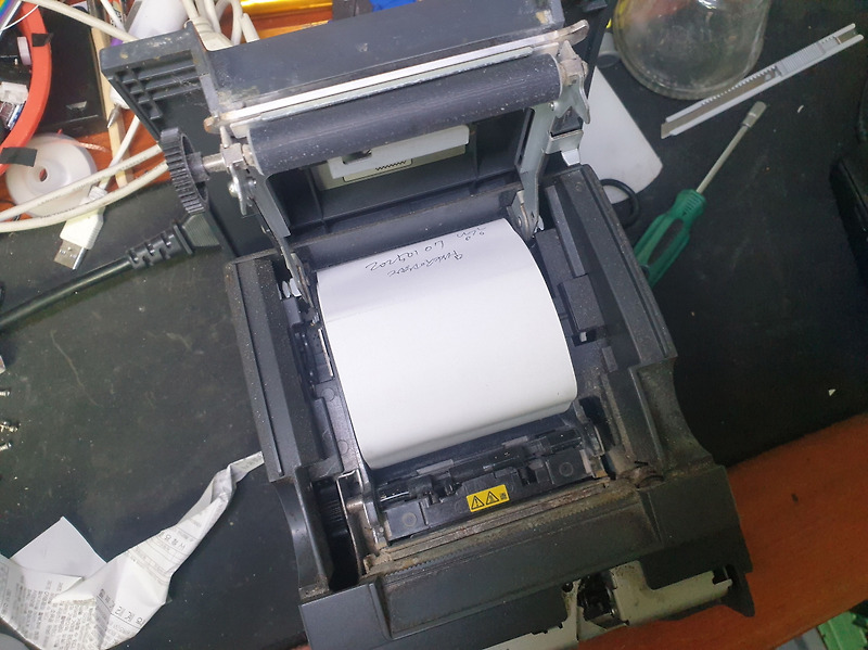 경기도 성남시에서 전원안켜짐으로 EPSON TM-T83 M226G 포스 관광서 백화점 편의점 병원 엡손프린터수리