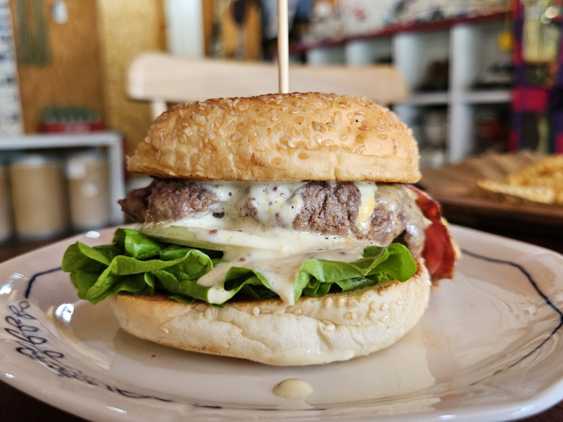 강원 평창 봉평 수제버거 맛집 - 싼타버거
