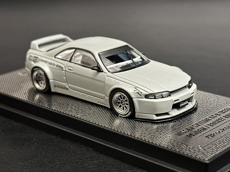 Inno64 1/64 Nissan GT-R33 Pandem / Rocket Bunny 팬덤 로켓버니