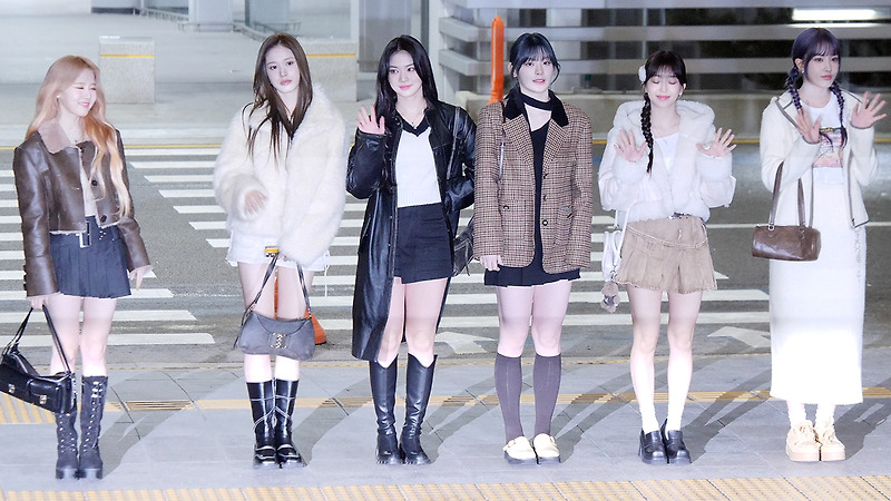 231213 AAA 출국 스테이씨 직캠 by 스피넬