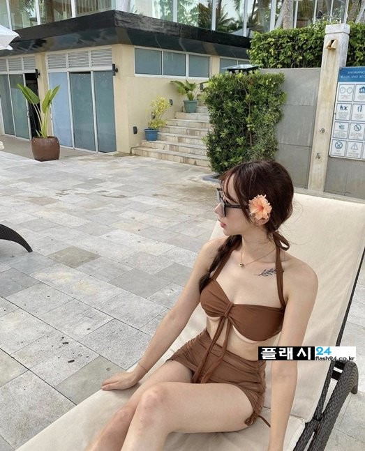 말랐는데 볼륨감이 헉 허수미 치어리더