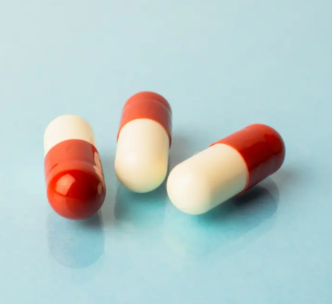 항우울제를 복용해야 할지 고민 중이라면? 당신의 정신 건강에 맞는 치료 방법을 결정하는 포괄적인 가이드 (Stephen ...