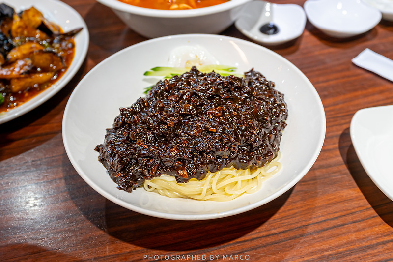 [인천] 차이나타운 원조 짜장면 맛집 '신승반점 본점'