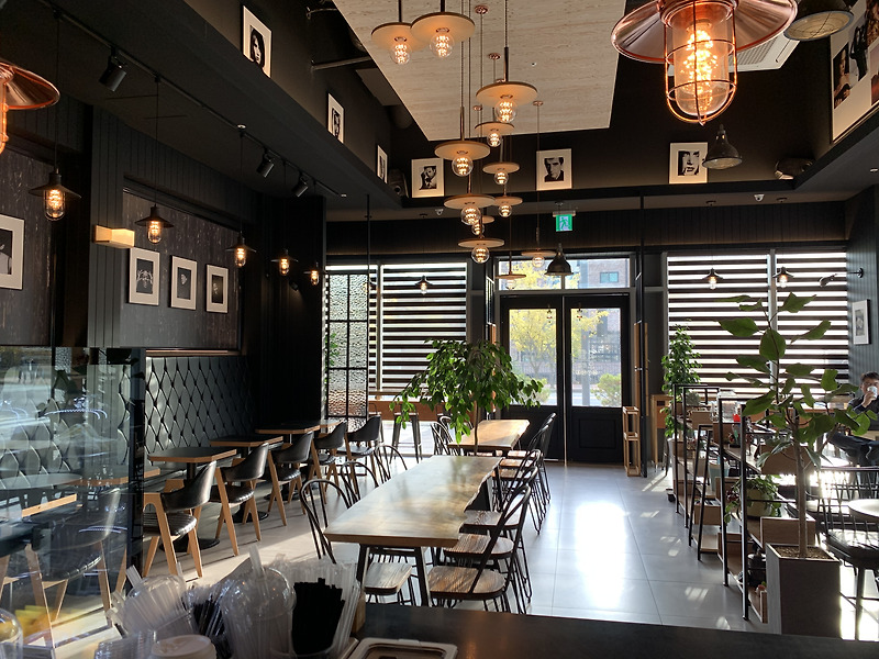 뜰24커피 광교경기대역점 / ☆..광교푸르지오 월드스퀘어 예쁜커피숍 뜰24커피숍...☆