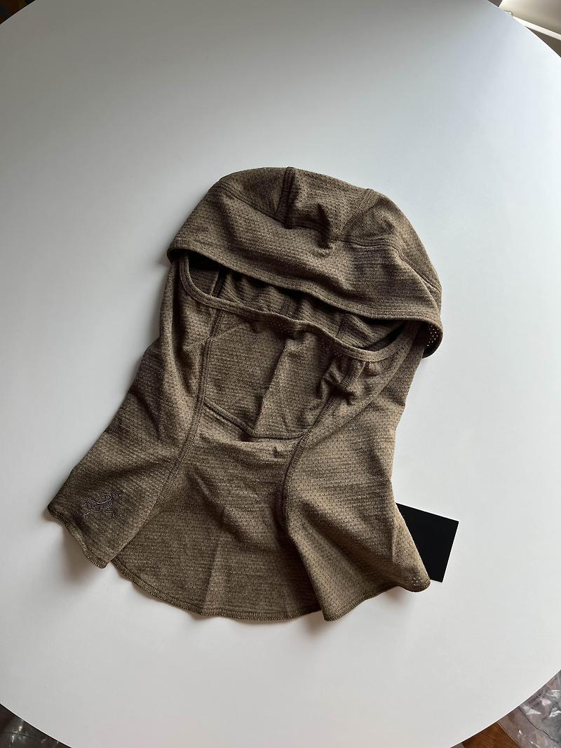 아크테릭스 리프(Leaf) 바라클라바 (Arc'teryx leaf balaclava)