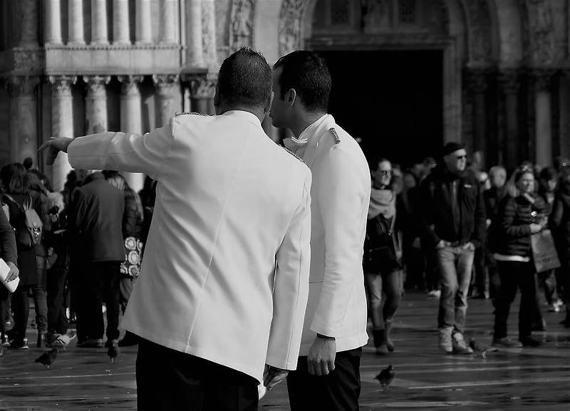 옴니채널 서비스 전략: 온라인과 오프라인의 시너지 효과 :: zip-gung