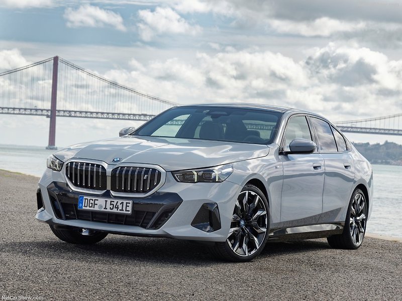 BMW i5 환경부 재인증 완료, 주행거리 547km로 증가