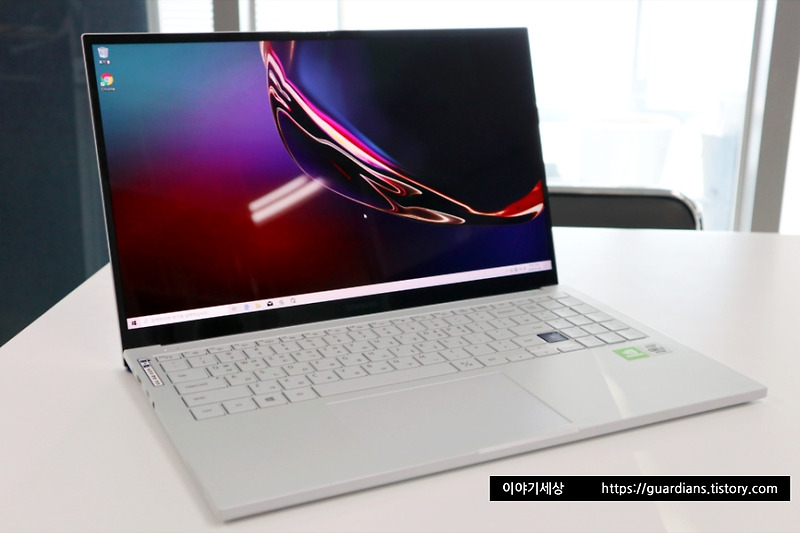 삼성 노트북 갤럭시북 이온 NT950XCJ-X716A 특징은?