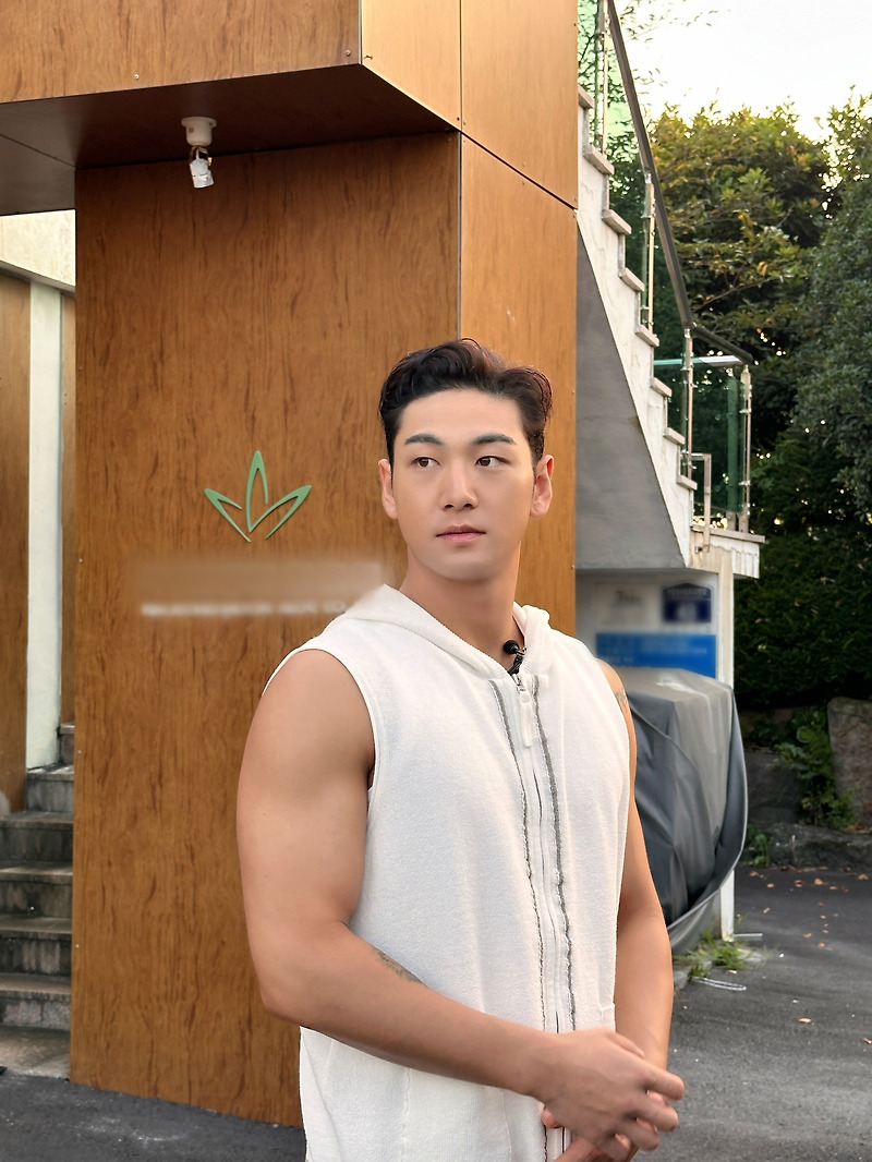 BAEK UP :: 240920 오늘의 백호