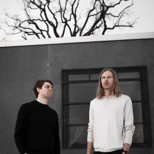 Close My Eyes / Tape Machines